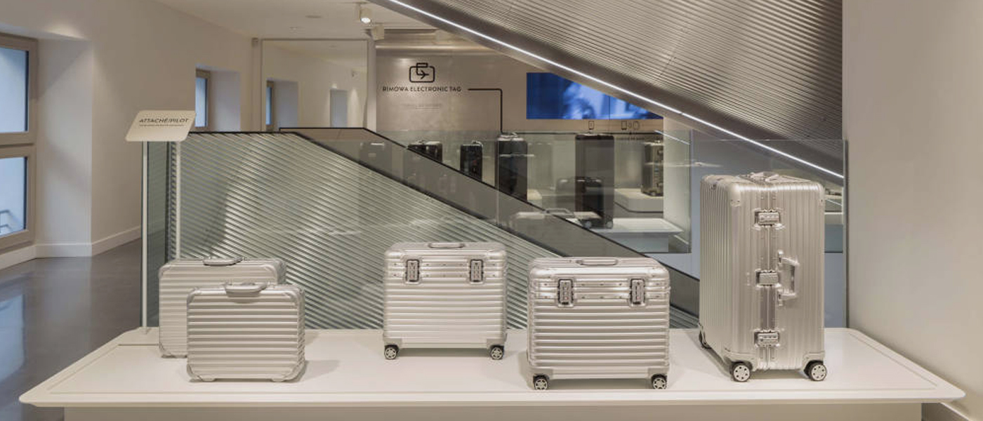 Rimowa Flagship Store in Paris | LES FAÇONS