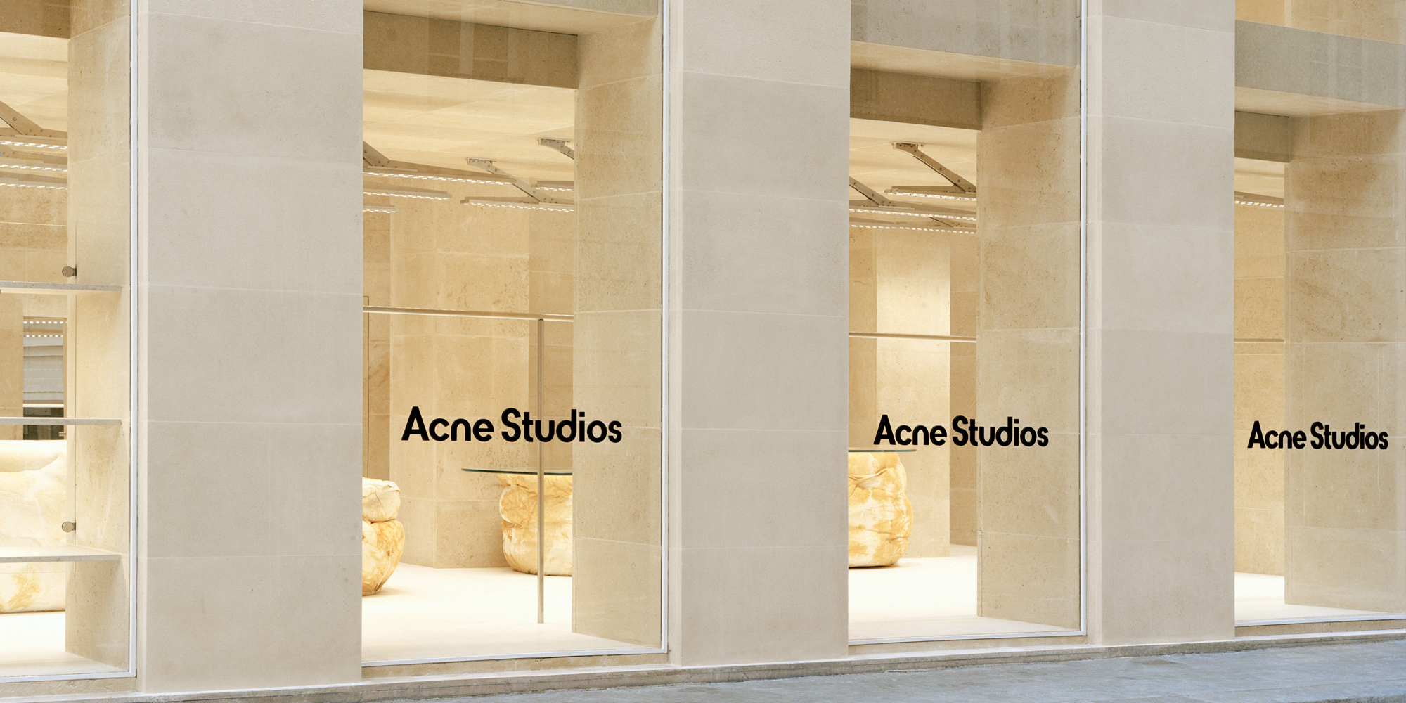 Acne Studios Flagship Store in Paris | LES FAÇONS