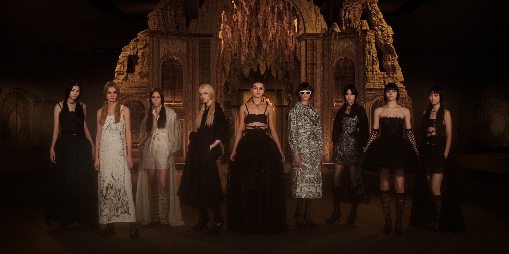 Christian Dior Spring 2023 RTW Collection | LES FAÇONS