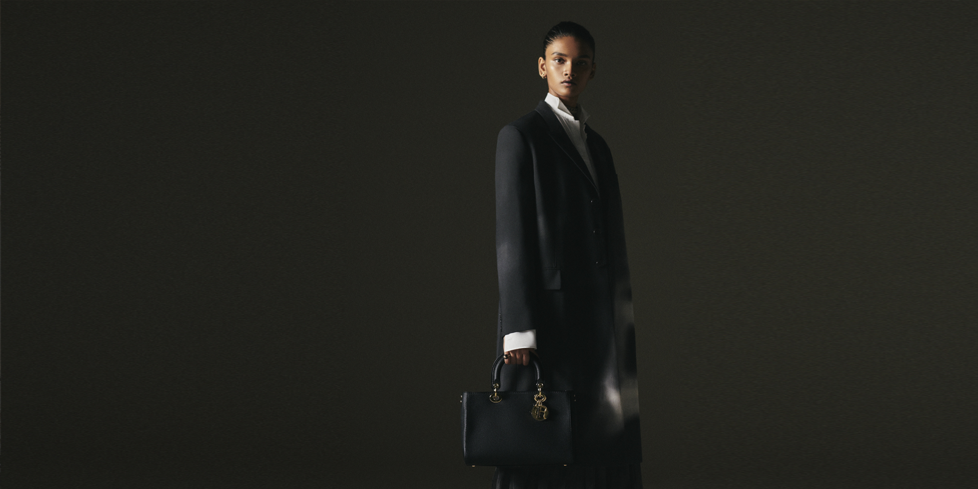 Christian Dior Lady D-Sire Handbag Collection | LES FAÇONS