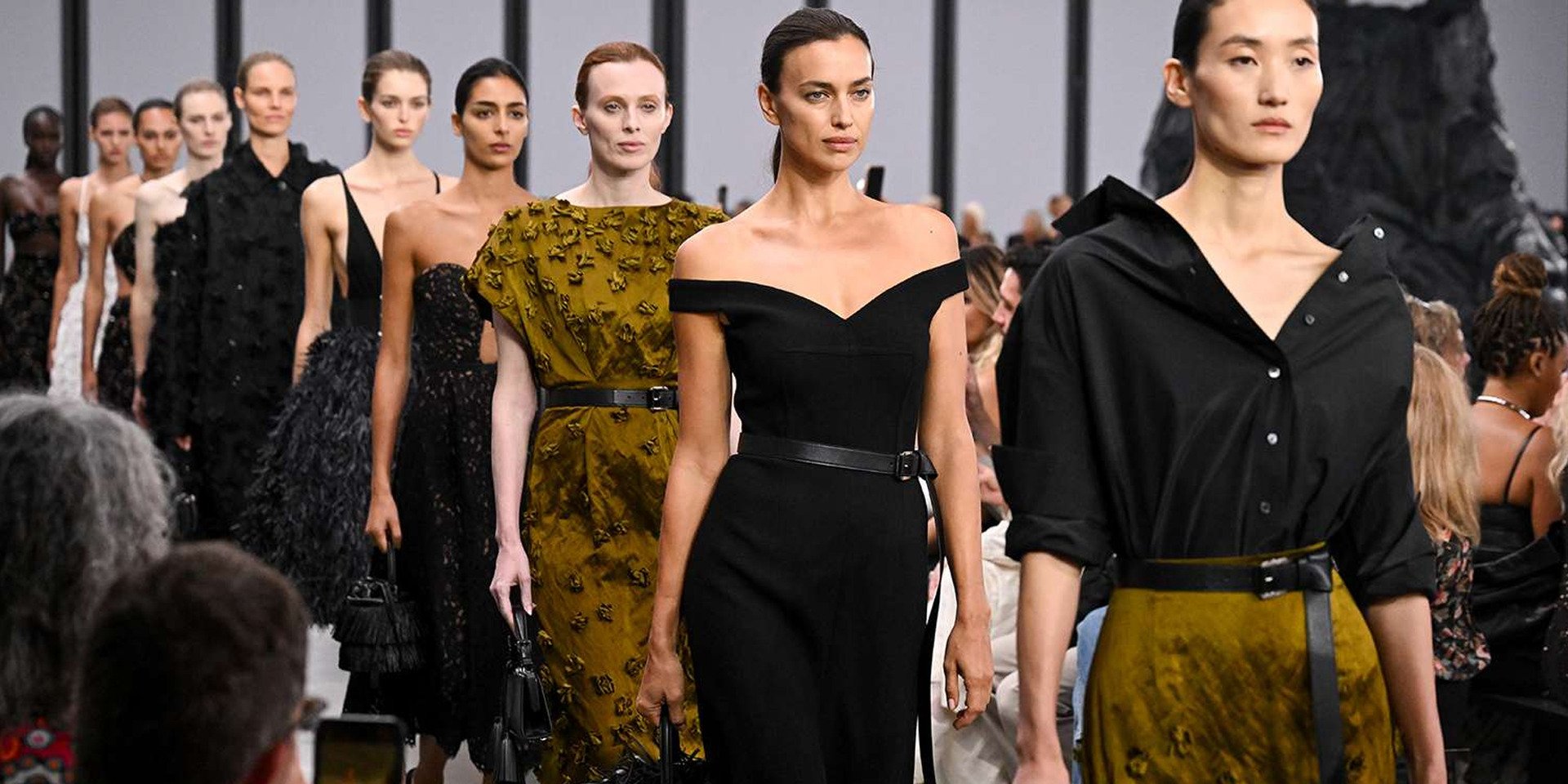 Michael Kors Spring 2025 RTW Collection | LES FAÇONS
