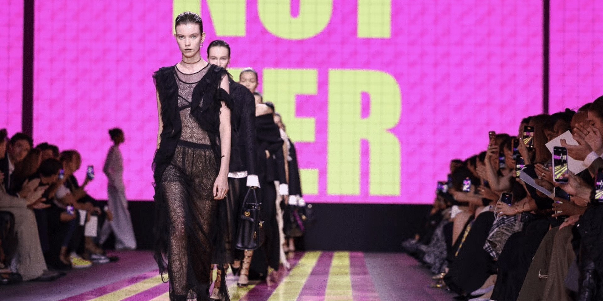 Watch the Christian Dior Spring 2025 RTW Runway Show Live | LES FAÇONS