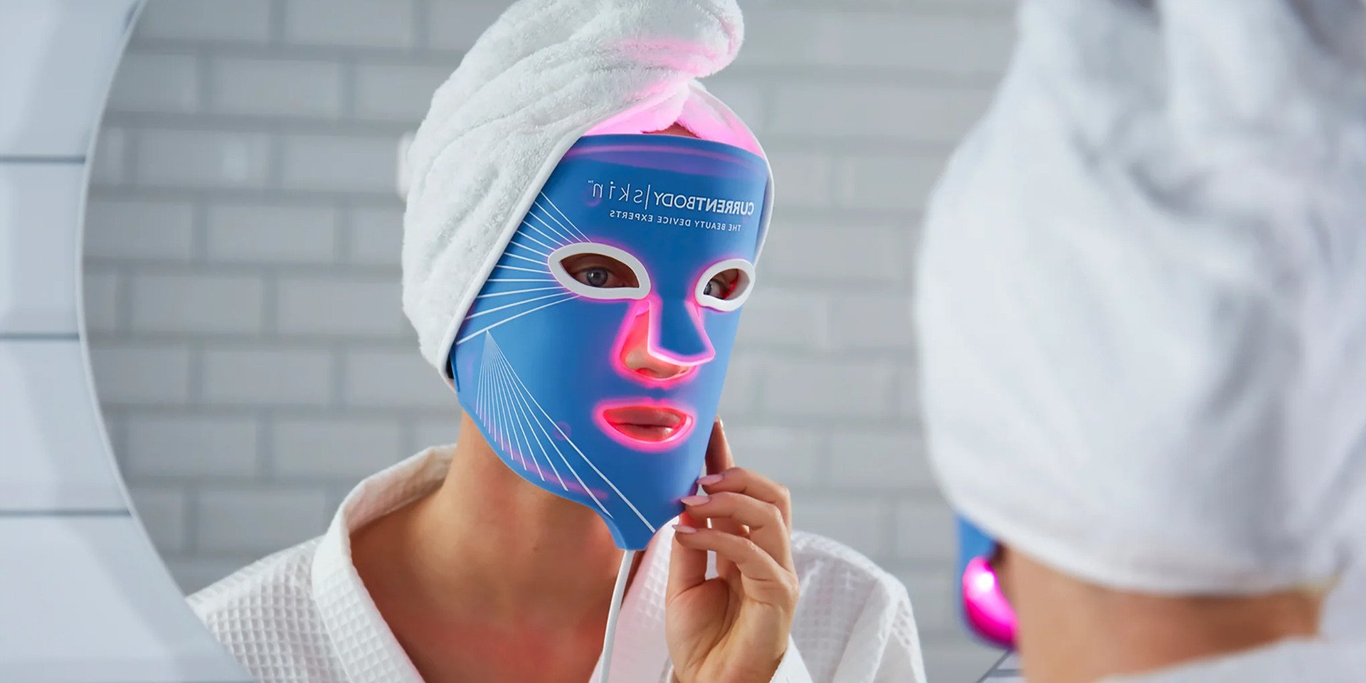 CurrentBody Skin Anti-Acne LED Face Mask and Pen | LES FAÇONS